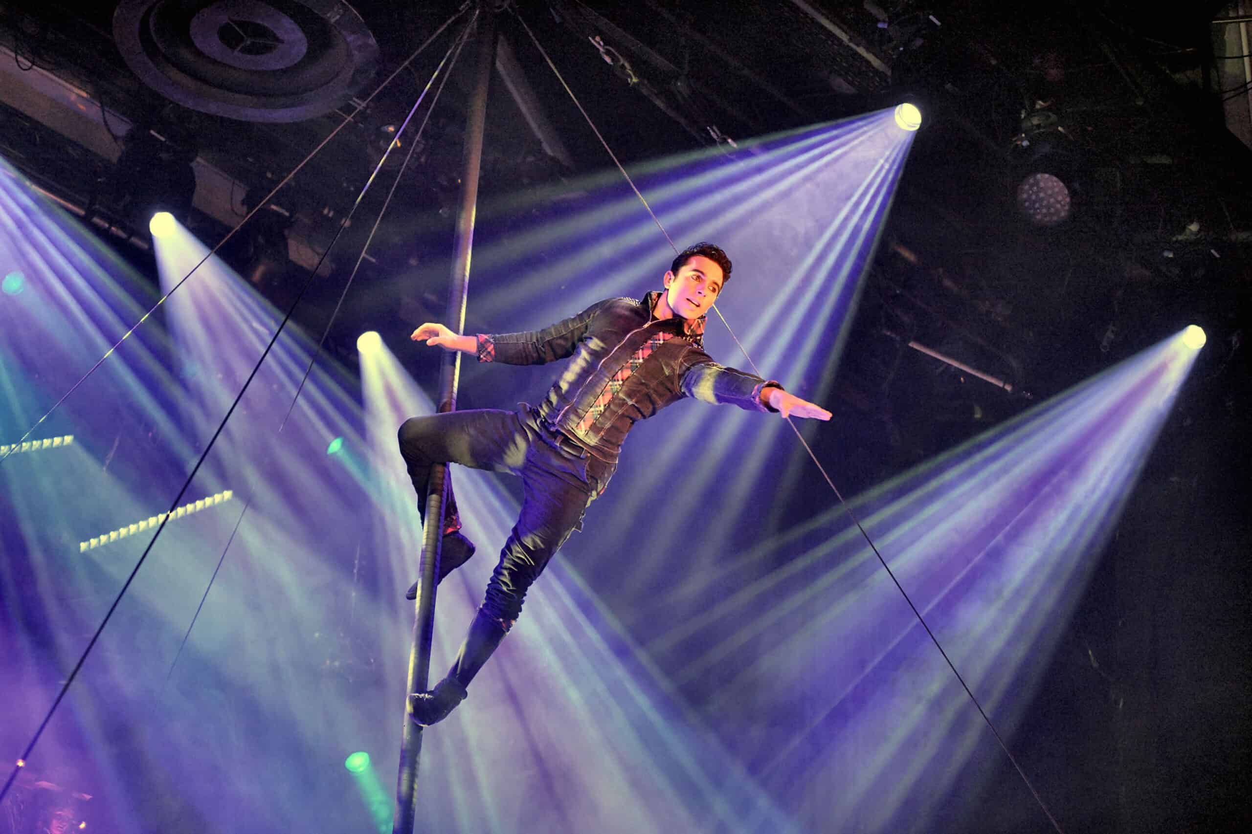 Marcos Ponce Lopez - Acro-pole - The Circus Arts Conservatory | Sarasota